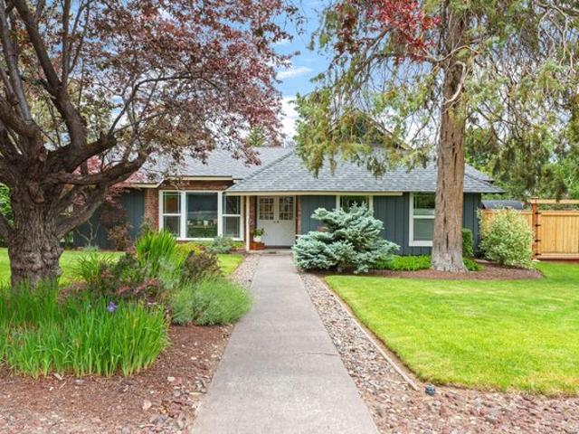 1212 NE Revere Ave, Bend, OR 97701