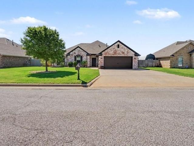 1212 Northridge Blvd, Altus, OK 73521