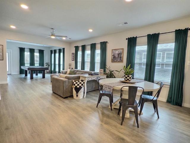 1212 Anderson Drive
