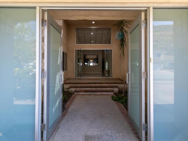 1212 Arno Drive
