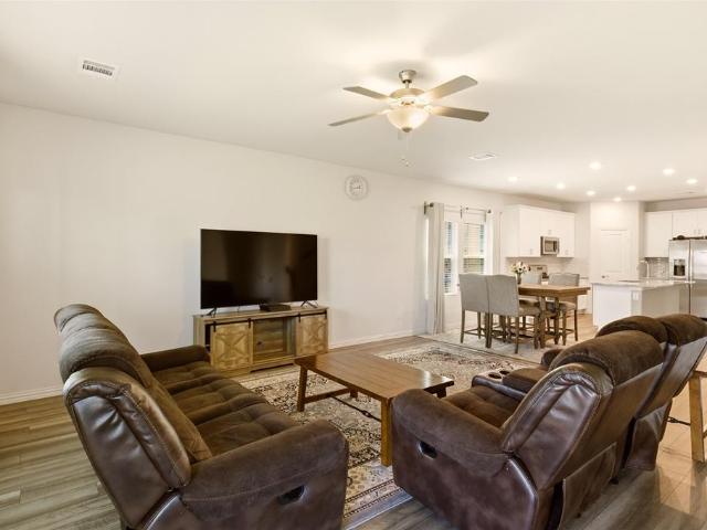 1212 Blue Ridge Place