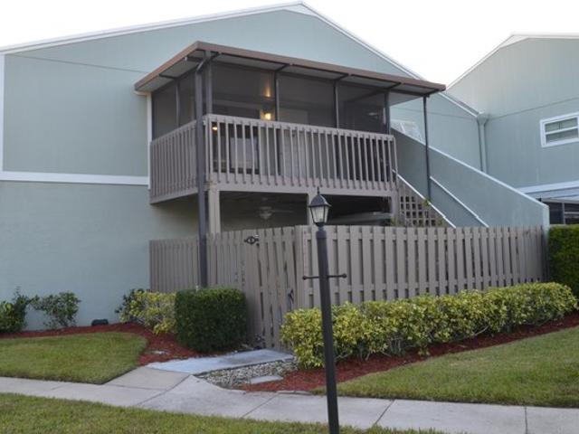1212 Breezy Way Unit 7H, Sebastian, FL 32958