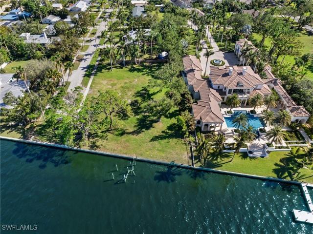 1212 Coconut Dr, Fort Myers, FL 33901 | MLS #224093