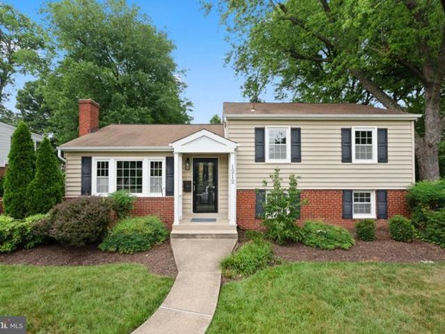 1212 Croton Dr, Alexandria, VA 22308