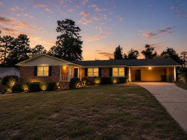 1212 Dellwood Dr, Valdosta, GA 31602