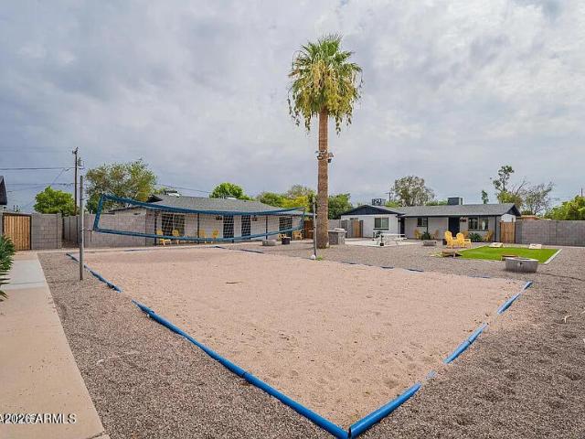 1212 E Tempe Drive