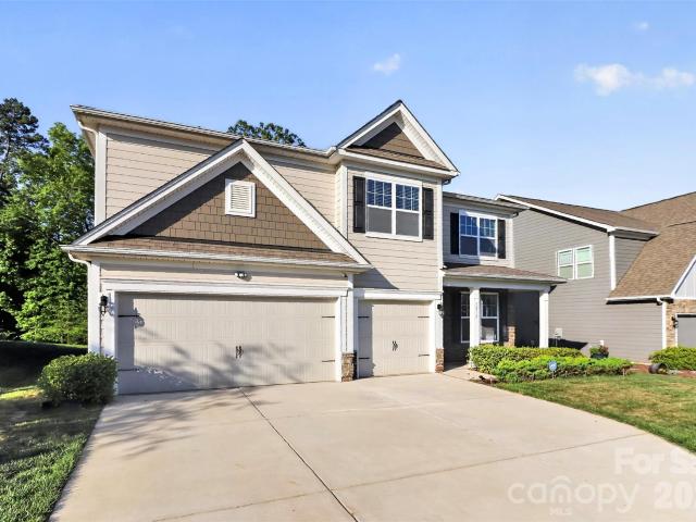 1212 Englewood Dr, Lake Wylie, SC 29710 | MLS #4371