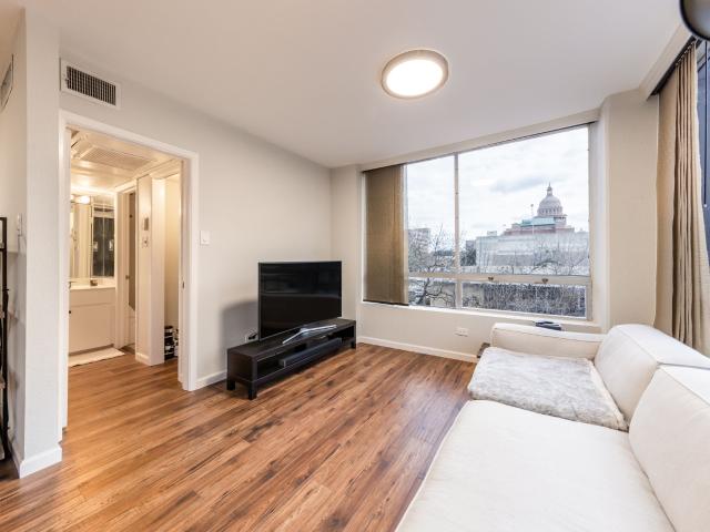 1212 Guadalupe St, Unit 301, Austin, TX 78701 | MLS #8051 | Compass