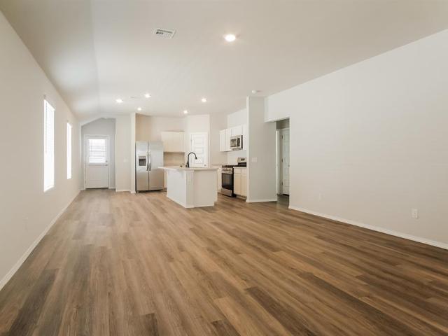 1212 Guthrie Farms Boulevard