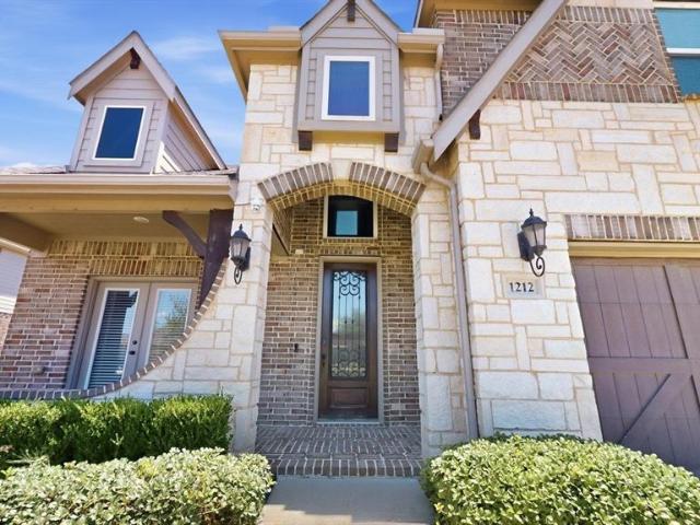1212 Glendon Drive