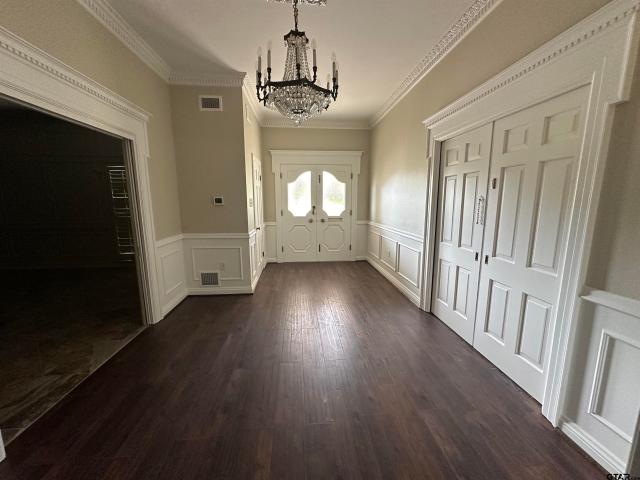 1212 Hillcrest St, Jacksonville, TX 75766 | MLS #24015 | Compass