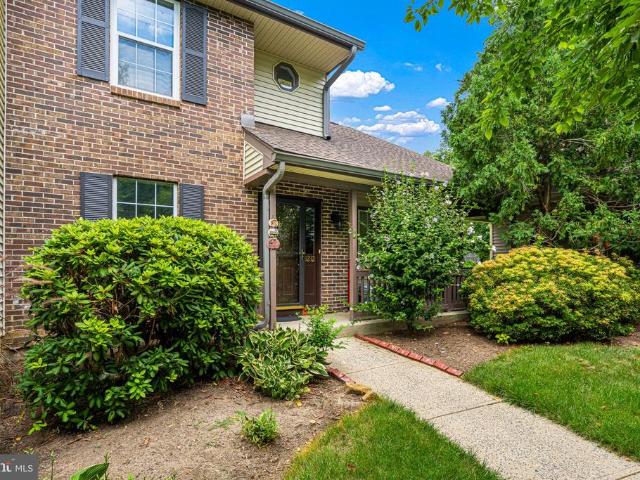 1212 Holly Court