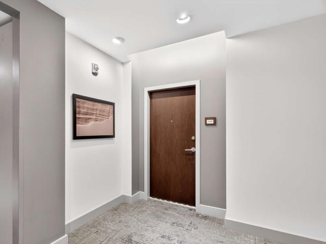1212 Laurel St # 2206