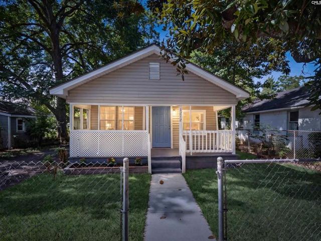 1212 Lewis St, Marion, SC 29571