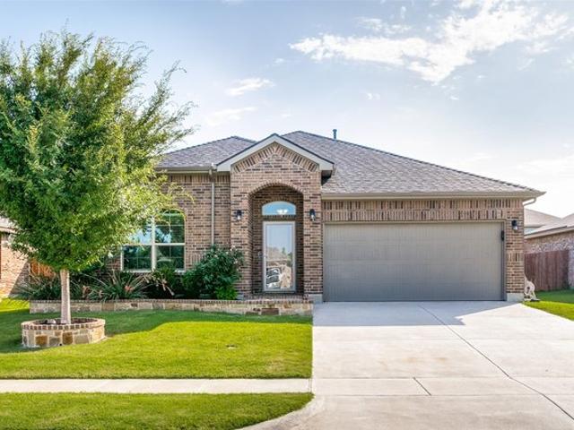 1212 Pacifica Trl, Cleburne, TX 76033
