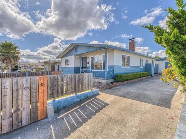 1212 Palm Ave, Seaside, CA 93955