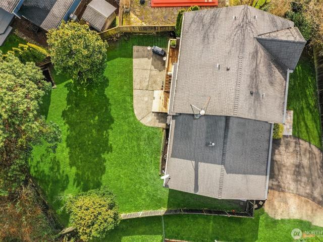 1212 rd Avenue NE