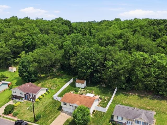 1212 Royal Drive