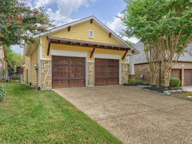 1212 Steepleview Lane
