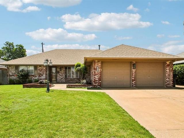 1212 SW 72nd St, Oklahoma City, OK 73139