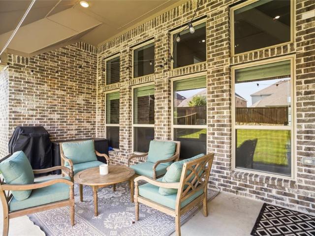 1212 Sapphire Lane