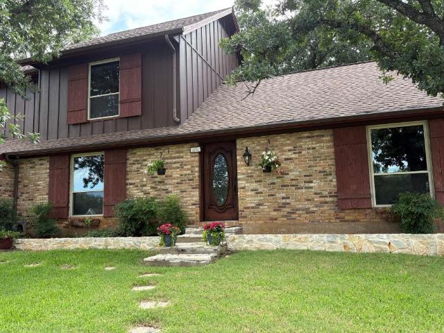 1212 Vera Lane