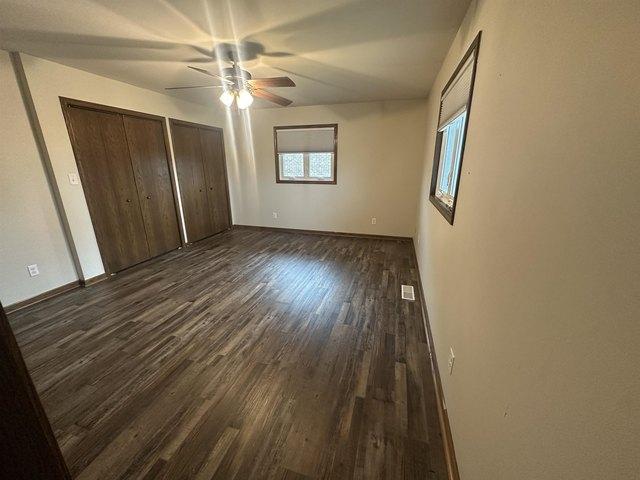 1212 W 7th St, Larned, KS 67550