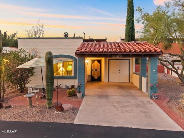 1212 W Calle Alcazar, Green Valley, AZ 85622