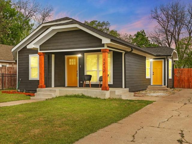 1212 Woodland Avenue