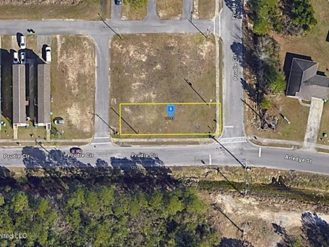 12133 Prudie Cir, Gulfport, MS 39503
