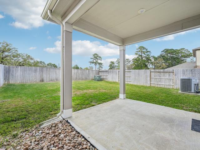 12130 Blooming Willow Dr, Tomball, TX 77377 | MLS #85354