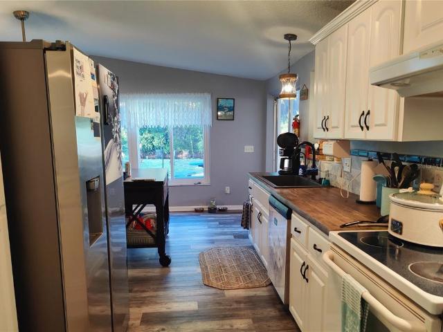 12131 Lacey Dr, New Port Richey, FL 34654 | MLS #W7882