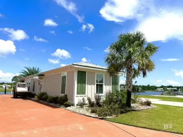 12136 GATEWAY DR, ELBERTA, AL 36530 Single Family Residence Fo.