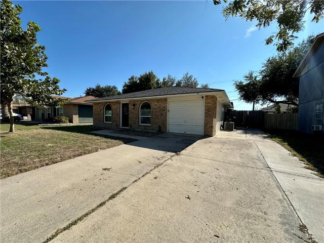 1213 Montreal Dr, Corpus Christi, TX 78418 | MLS #466719