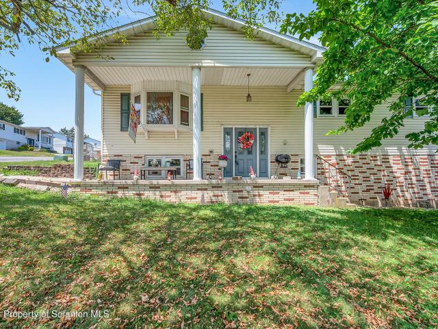 1213 Mowry Street