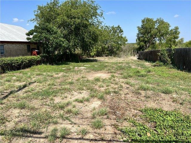 1213 N Harborth Lot 8, Three Rivers, TX 78071