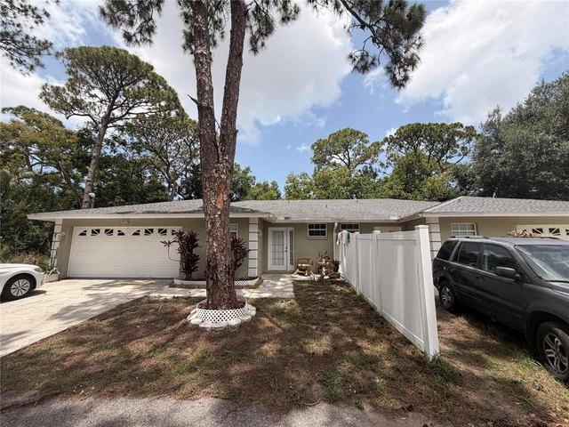 1213 Benedict Ct, Sarasota, FL 34237