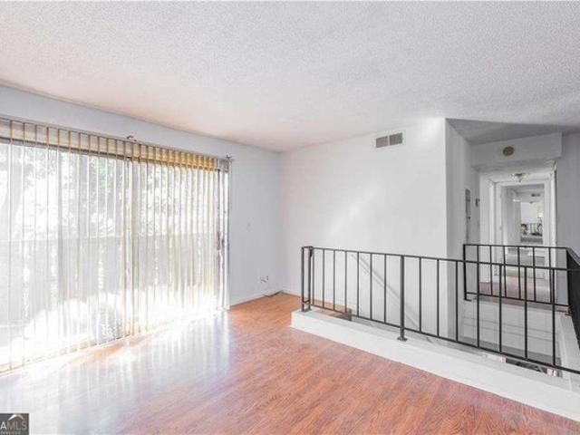 1213 Camelot Dr, Atlanta, GA 30349