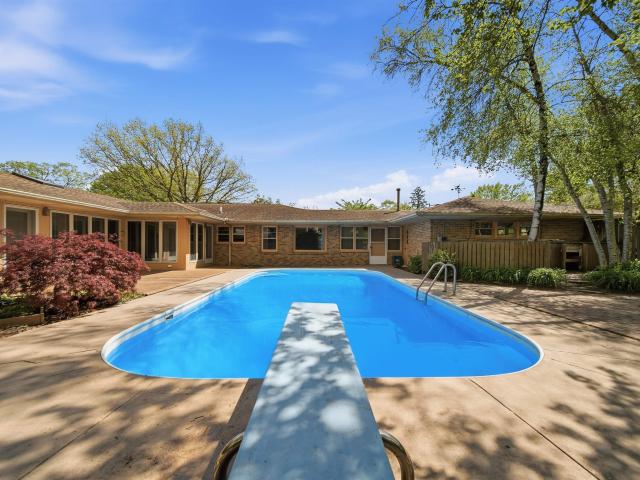1213 Douglas Terrace