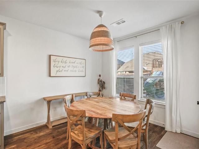 1213 Glacier Court
