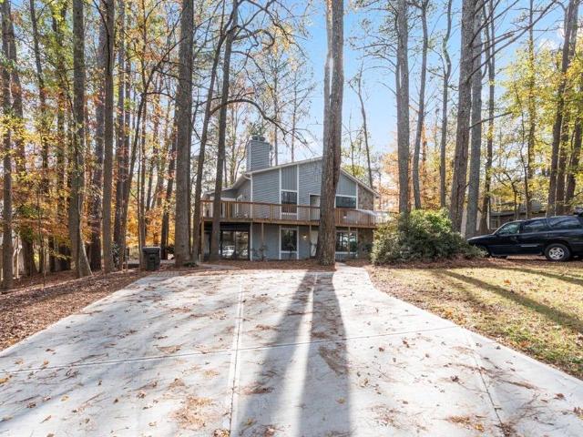 1213 Hanover Place