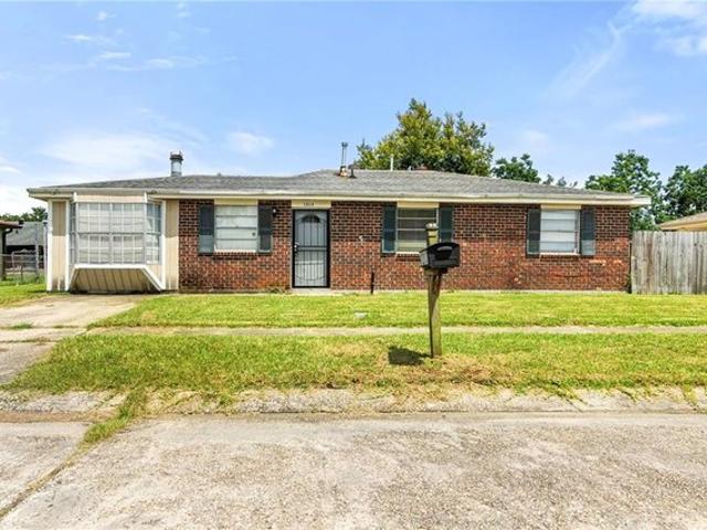 1213 Kenny Dr, Westwego, LA 70094
