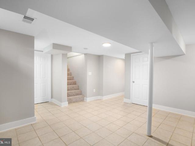 1213 Stafford Avenue