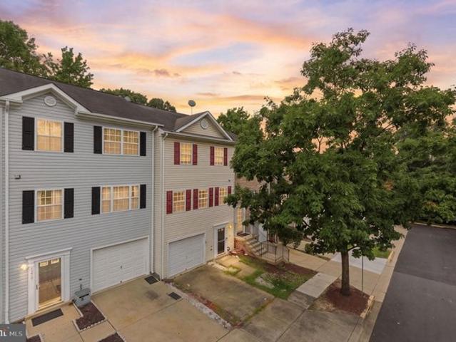 1213 Sutler Ter, Oxon Hill, MD 20745