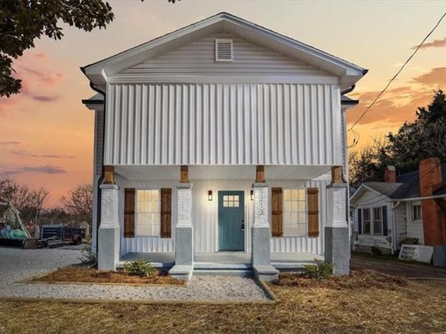 1213 S Elm St, High Point, NC 27260