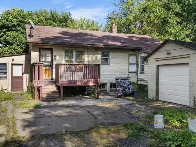 1213 SHERMAN ST, AKRON, OH 44301 Single Family Residence For S.