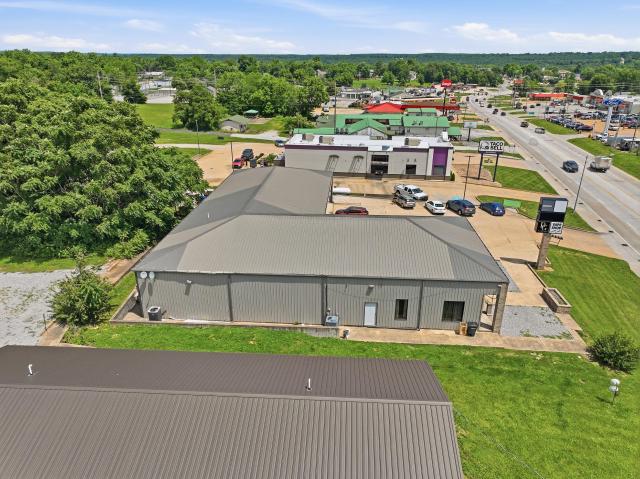 1213 South Highway 63