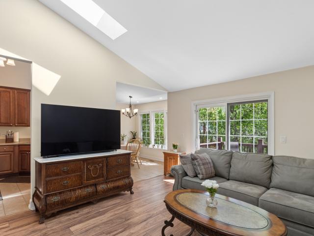 1213 W Lake Drive