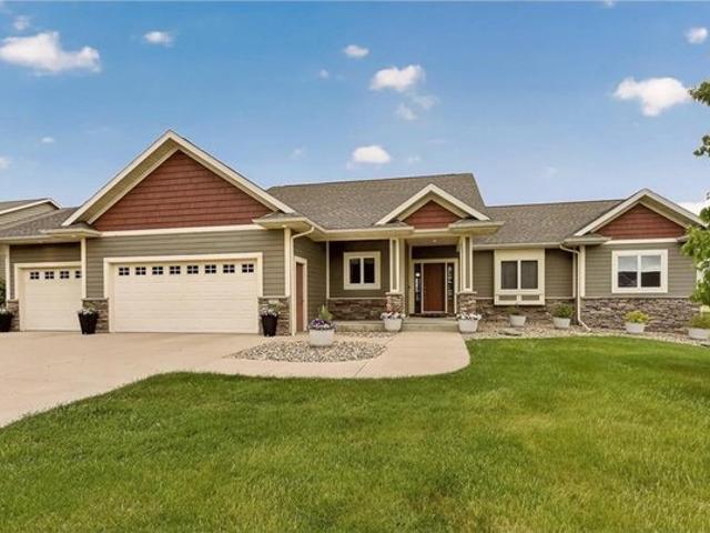 1213 Whispering Hills Dr, Saint Charles, MN 55972