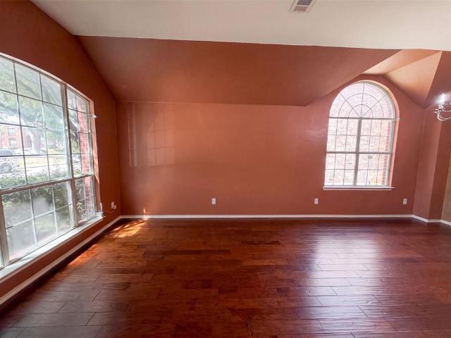 1213 Whitecreek Drive